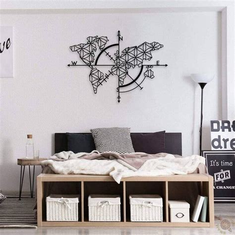 Украшение настенное интерьерное Карта орнамент дерево купить по