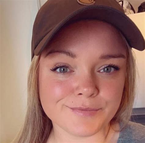 Steffanie Kiggede En Ekstra Gang Så Gik Det Op For Mig Det Var En