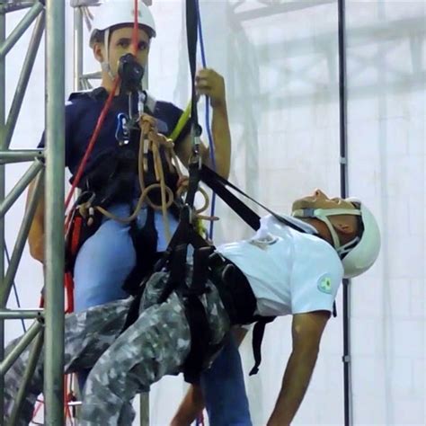 Fall Protection Working At Heights Safe Work Practices Moxie Training