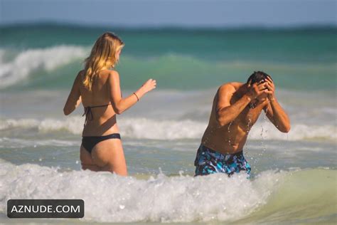 Caitlin Spears Sexy With James Maslow During A Holiday Vacation Together In Tulum Mexico AZNude