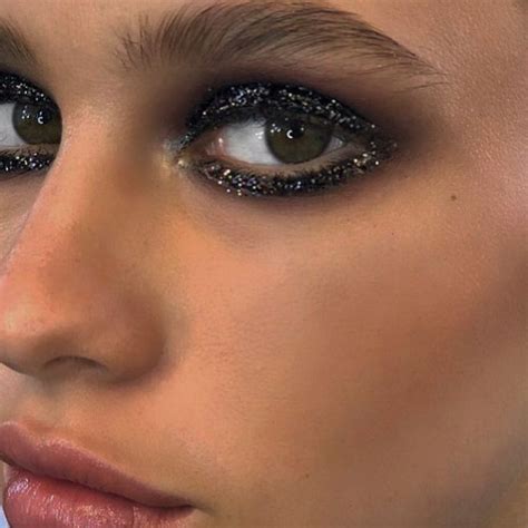Pin By Parnian On Makeup Eye Makeup Makeup Inspo Artistry Makeup