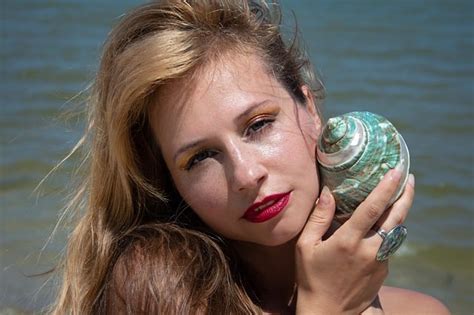 Mulher Concha Retrato Foto Gratuita No Pixabay Pixabay