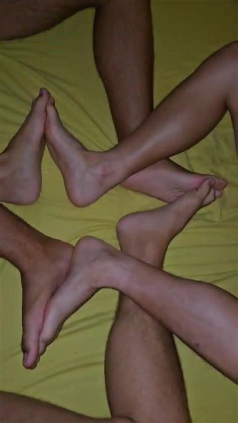 Feet Threesome Footplay