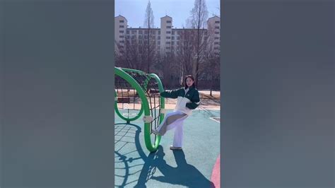 뉴발란스 바람막이 코디 데일리룩 Youtube