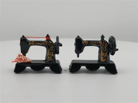 Antique Miniature Singer Sewing Machine At David Montelongo Blog