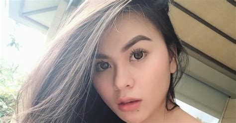 Cerita Mesum Saat Diriku Memperkosa Sekertaris Yang Masih Perawan