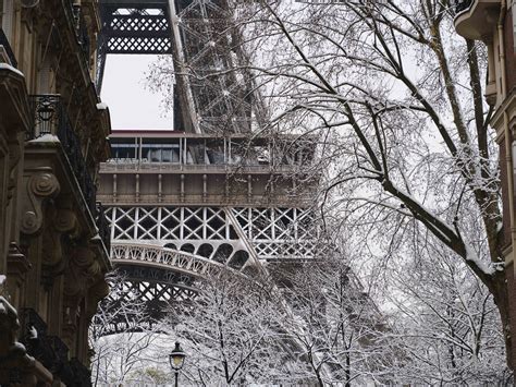 Paris Winter Wallpapers 4k Hd Backgrounds On Wallpaperbat