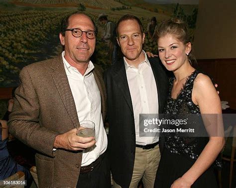 1 152 Toby Emmerich Photos And High Res Pictures Getty Images