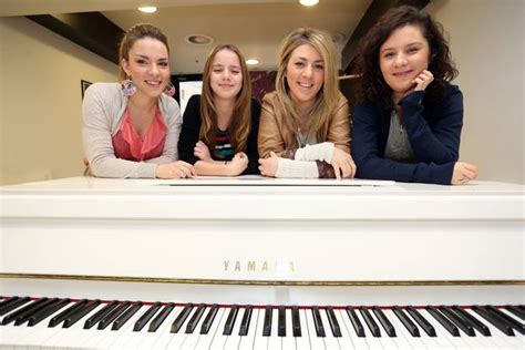 Tko Su Sestre Palić Koje će Biti S Thompsonom Na Pozornici 24sata