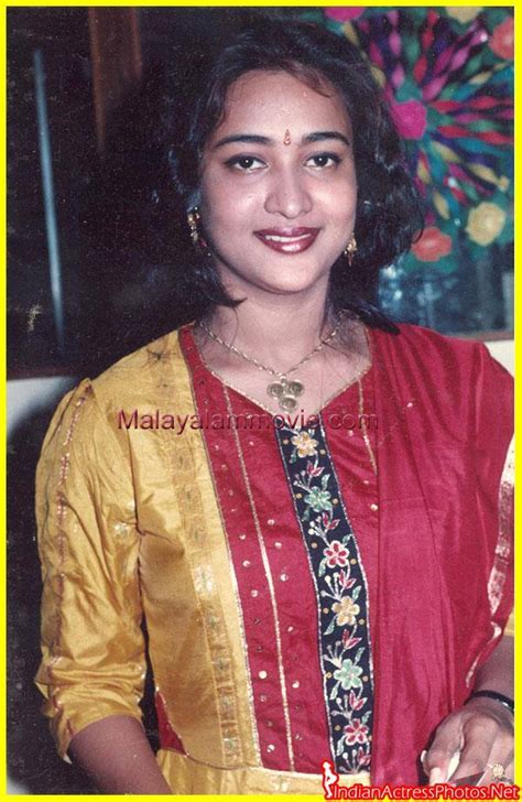 ക്രിസ്തുവിന്റെ വഴിയേ നടന്നത് വിവാഹം കഴിക്കാനല്ല മതം മാറിയത് എന്തിനെന്ന് വെളിപ്പെടുത്തി മാതു