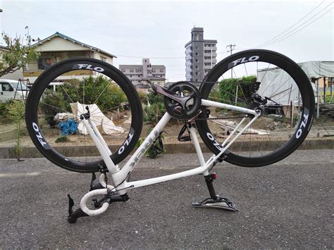 気になる場合はハンドルとサドルの下にタオルなどを敷いておきましょう