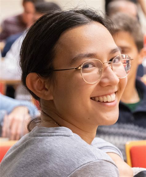 Propose Cours De Sciences Niveau Collègelycée Par Une élève Polytechnicienne On Gens De Confiance