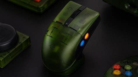 8bitdo Unveils Keyboard And Mouse Inspired By The Og Xbox During Black