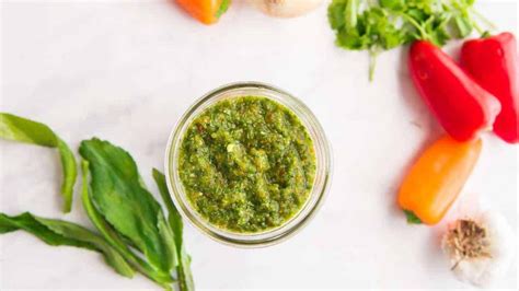 Culantro Vs Cilantro Know The Difference Cultured Table