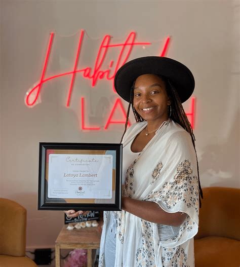 Certification Program Habitual Lash