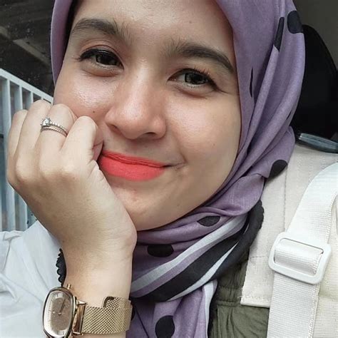 Ayu Lestari Safitri Ayu Lexsa Threads Say More