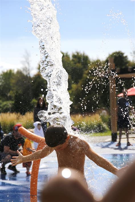 Water Park Bucket Dump Vortex
