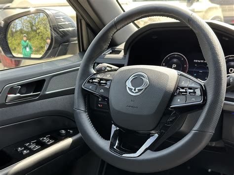 Kg모빌리티 렉스턴 스포츠 칸 픽업트럭 쿨맨 출시 — 라르테즈