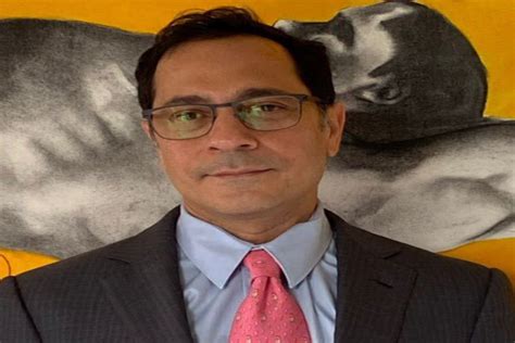 Sc Collegium Sticks To Its Stand On Saurabh Kirpal As Delhi Hc Judge