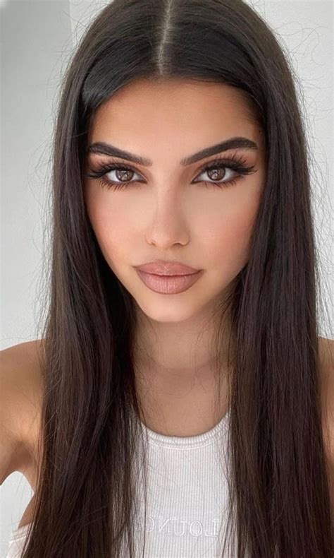 Pin De Сергей Иванов En девушки Peinados Cabello Y Maquillaje
