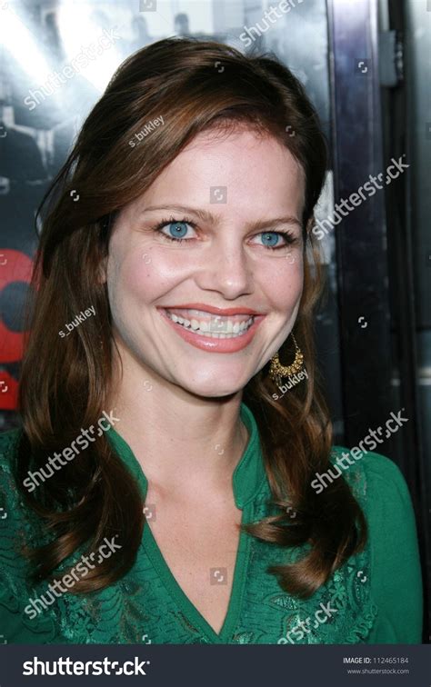 Стоковая фотография 112465184 Mircea Monroe Premiere Entourage Season