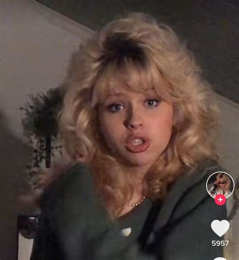 Pin By Hailee On Hair And Makeup Puffy Hair 80s Short Hair Short