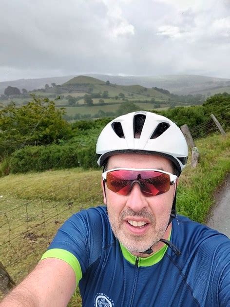 Jonathan Fraser Is Fundraising For Cancer Research Uk