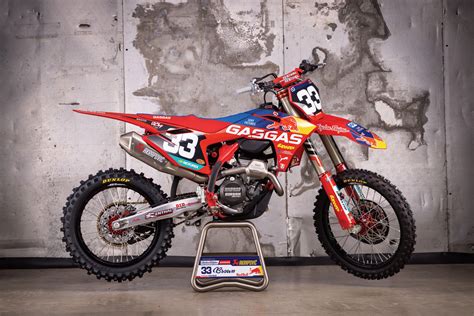 Photo Gallery 2023 Troy Lee Designs Red Bull Gasgas Team Shoot Racer X