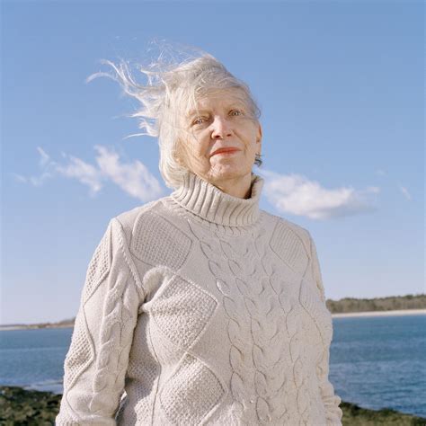 Samle Blue Lois Lowry Number The Stars Lois Lowry 9780395510605