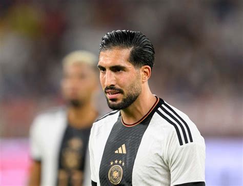 Borussia Dortmund Cest Officiel Pour Emre Can