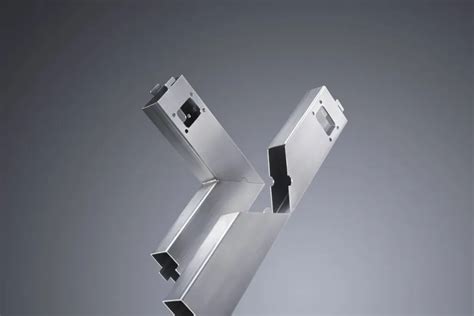 Les Assemblages Par Pliages Et Micro Joints N°1 Français De La Découpe Laser De Tubes Et