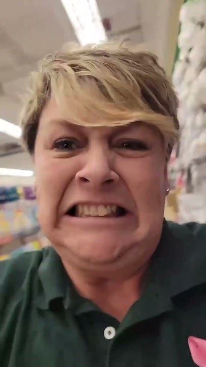 An Interesting Dual Screen Video Welcome To Follow And Like Pranks