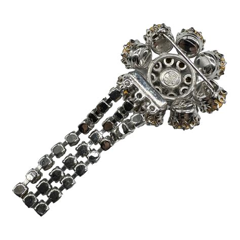 Fabulous Dag Rhinestone Dangle Brooch Vintage Jewerly Collect