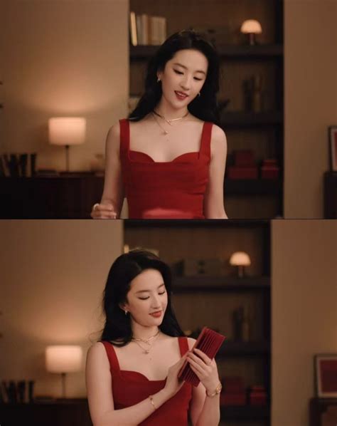 刘亦菲宝格丽新春“跃马迎春”东方韵味碰撞意式奢华的顶级美学盛宴项链礼服宝格丽serpenti系列宝格丽bvlgari珠宝新浪新闻