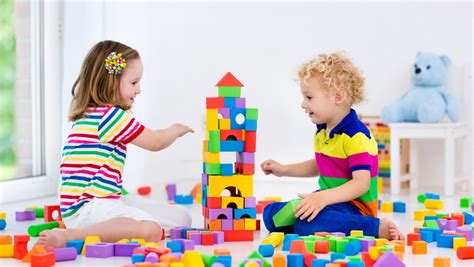 Stages Of Play Understanding Parallel Play And Best Activities To Support It Montessori Academy