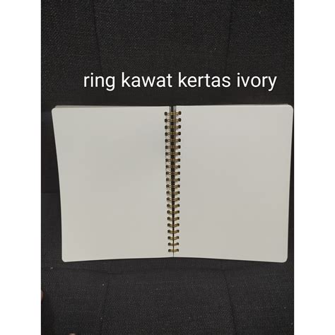 Jual Buku Spiral Oxford A5 Polos 80 Lembar Awan Merah Shopee Indonesia