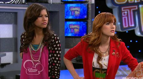 Bella Thorne Zendaya Coleman Disneys Shake It Upwhodunit Up