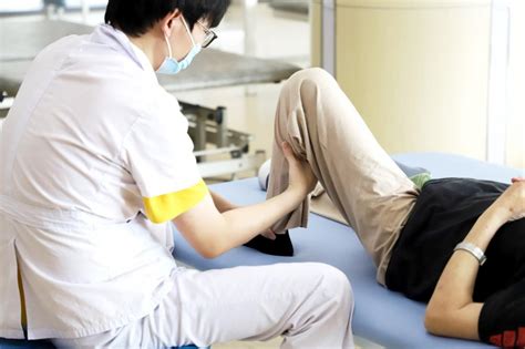 老年人骨折要多久才能康复？5个康复锻炼要做好骨折骨关节康复科康复百科无锡国济康复医院 无锡康复医院 医保定点医院