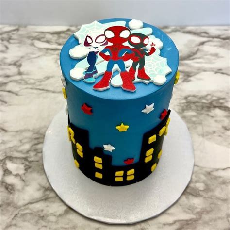 Pin By Elisabeth Benavides On Spidey Friends Cake Cake Designs