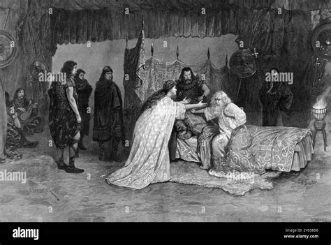 Henry Irving As King Lear And Ellen Terry As Cordelia In King Lear 3