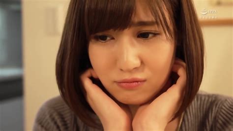 A Beautiful Wife Who Is Neat And Enviable Also Falls Into A Trap And