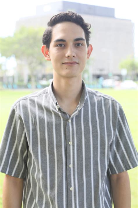 047 Lino Model Agency