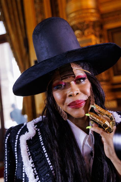 Erykah Badu Opens Up About Embracing Menopause