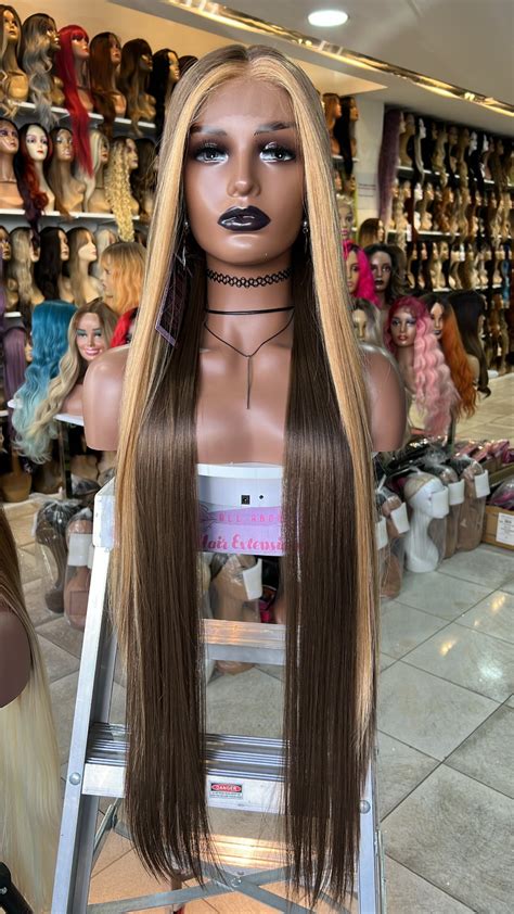 Caroline Blonde Highlights