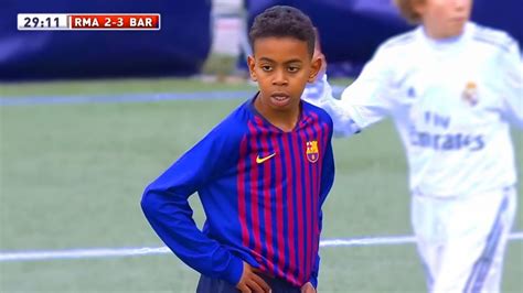 درخشش های تماشایی لامین یامال در ۹ سالگی جعبه