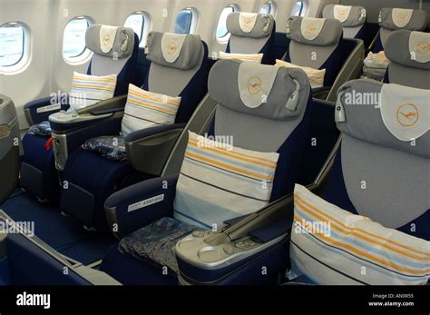 Plano De Asientos Del Airbus A340 600 De Lufthansa