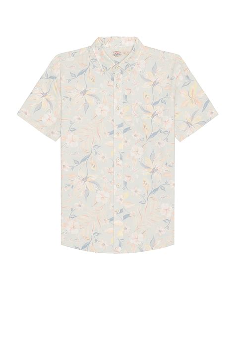 Faherty Short Sleeve Breeze Shirt In Sky Coast Floral Revolve