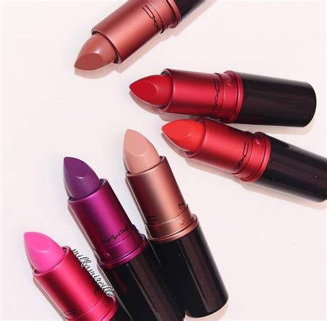 Pinterest Bellaxlovee ☾ Lipstick Makeup Collection Makeup