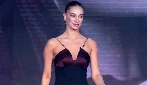 Francesca Tocca A Verissimo Amici Mi Manca Video Mediaset