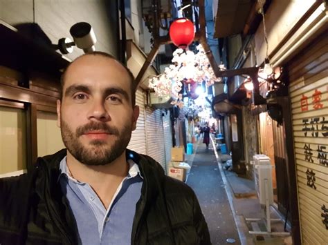 Felipe Costa Medium